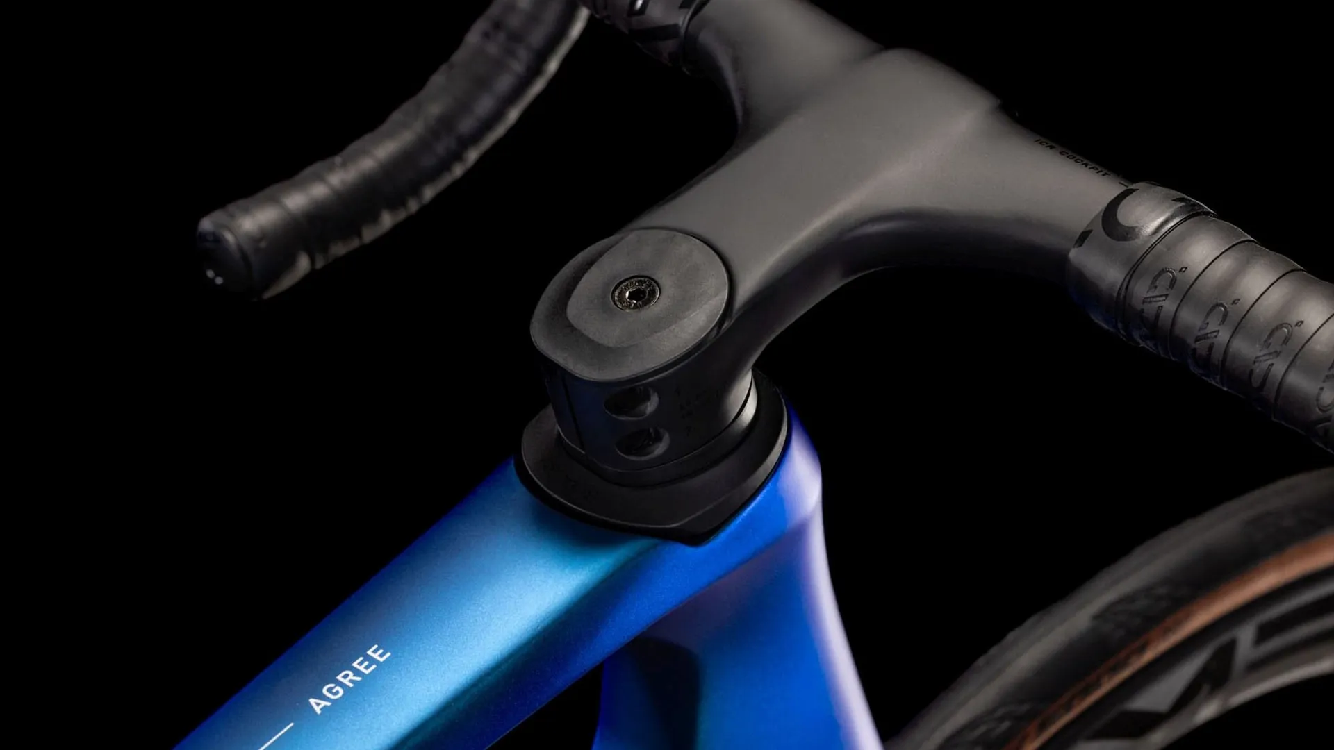 Cube Agree C:62 SLT Road Race Bike 2025 Nebula/White