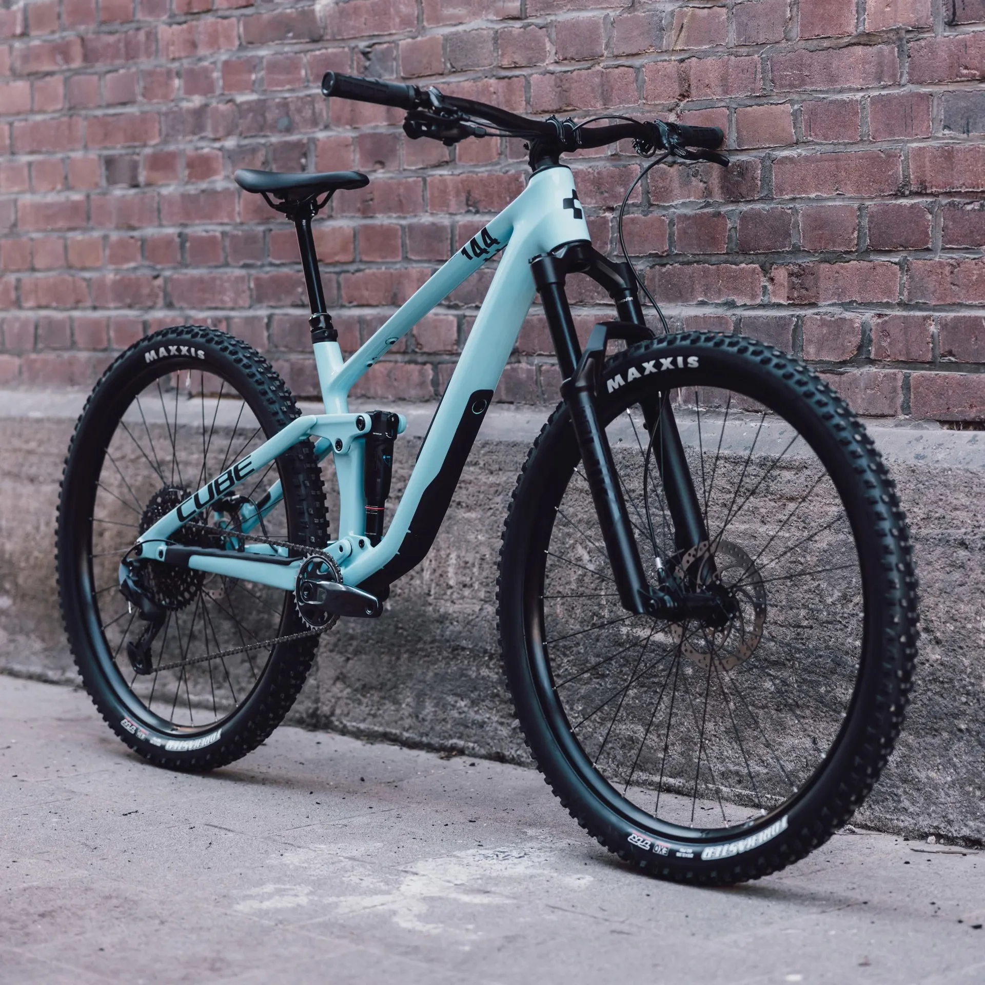 Cube Stereo One44 C:62 Pro Full Suspension Mountain Bike Blue