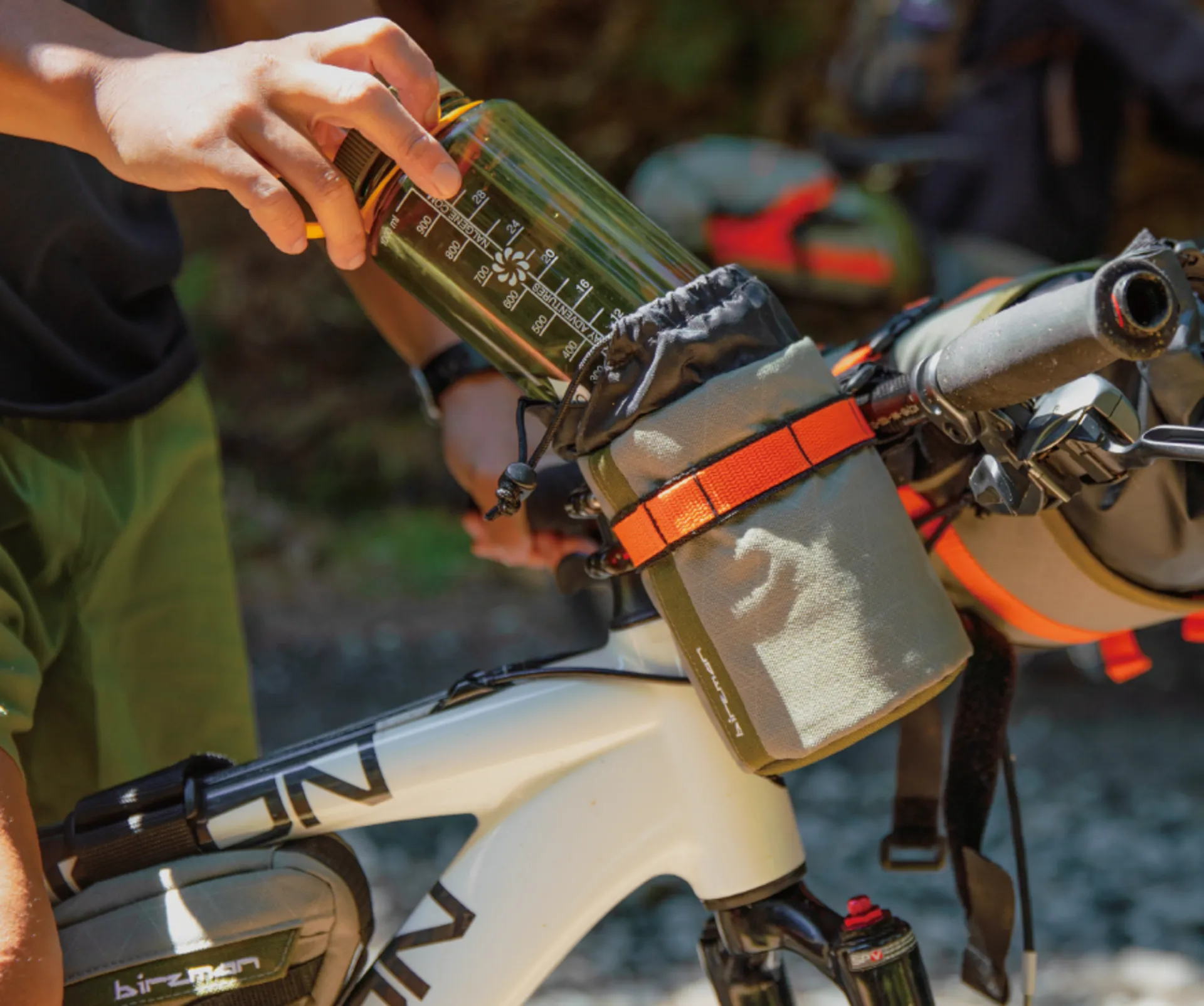 Birzman Packman Handlebar Bottle Pack Green