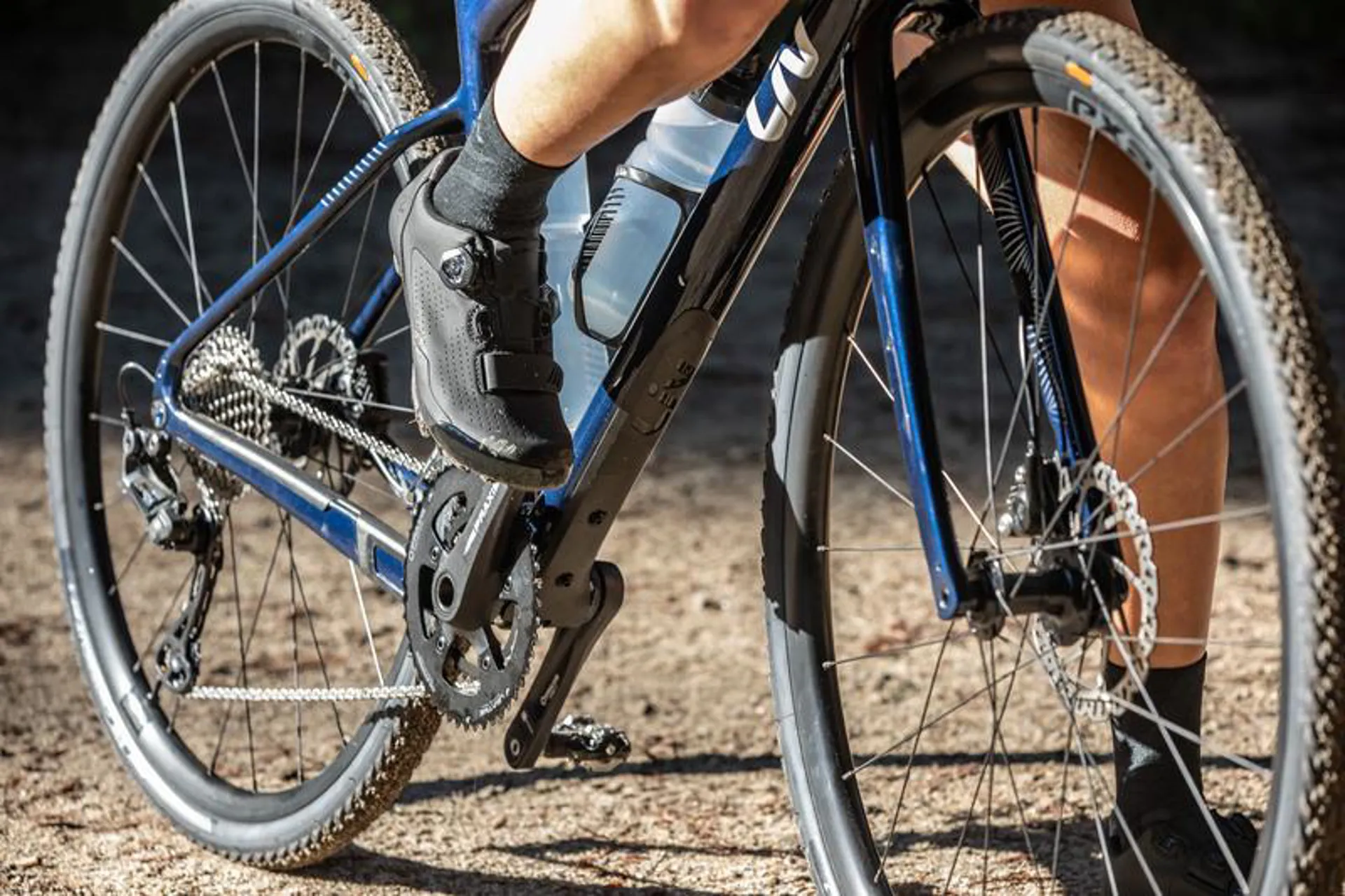Liv Devote Advanced 2 Adventure Gravel Bike Candy Navy